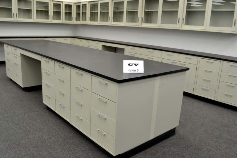 26' Laboratory Island - National Laboratory Sales