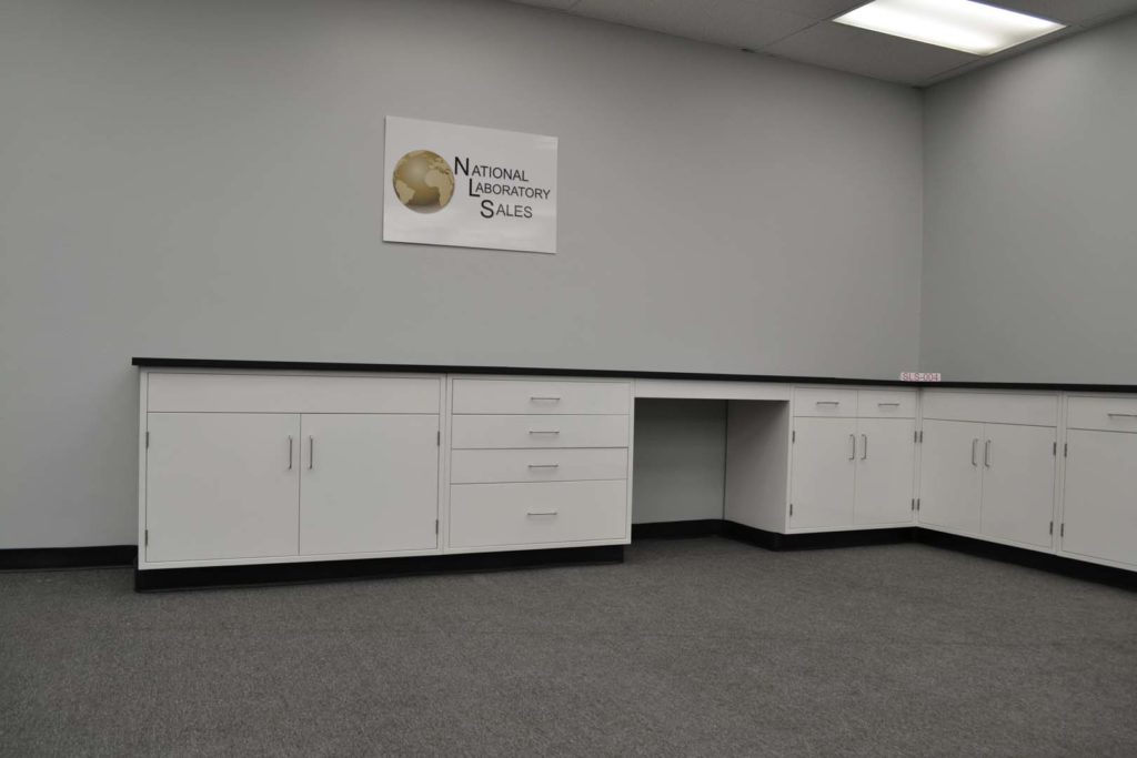 17' x 15' Fisher American "L" Cabinets - National Laboratory Sales