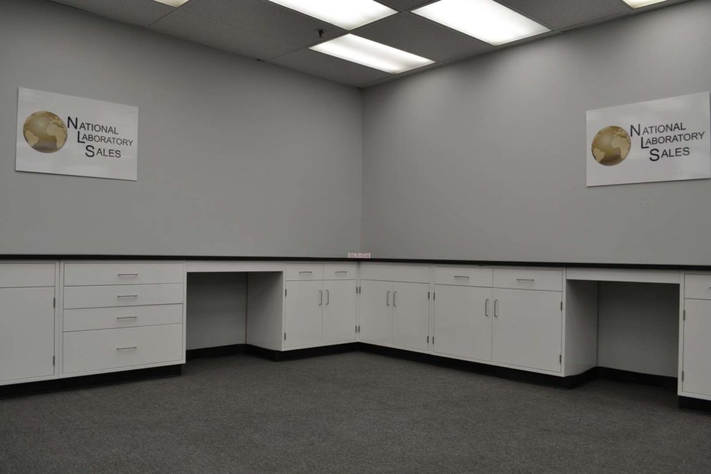 17' x 15' Fisher American "L" Cabinets - National Laboratory Sales